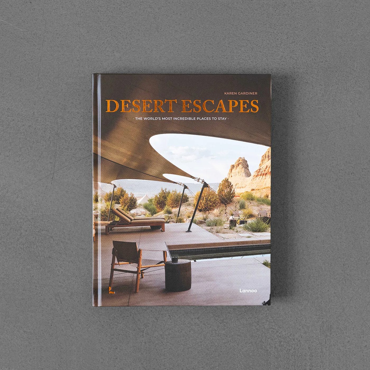 Desert Escapes - Book - Clay